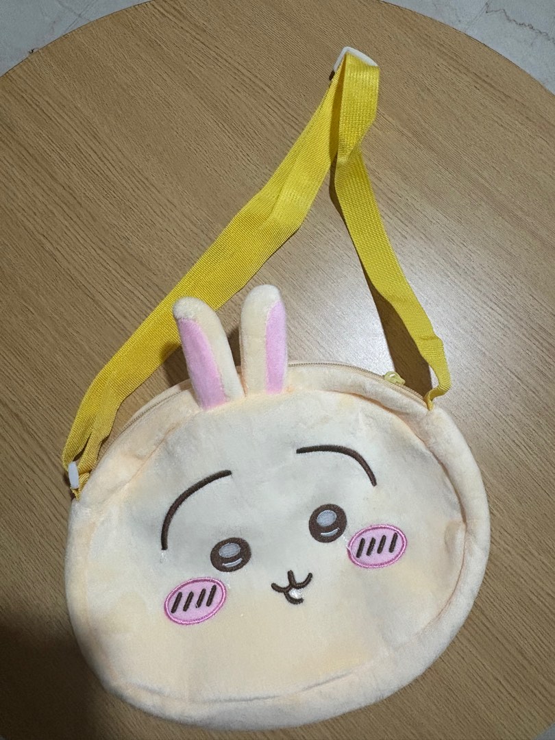 Chiikawa usagi bag, Women's Fashion, Bags & Wallets, Cross-body Bags on ...