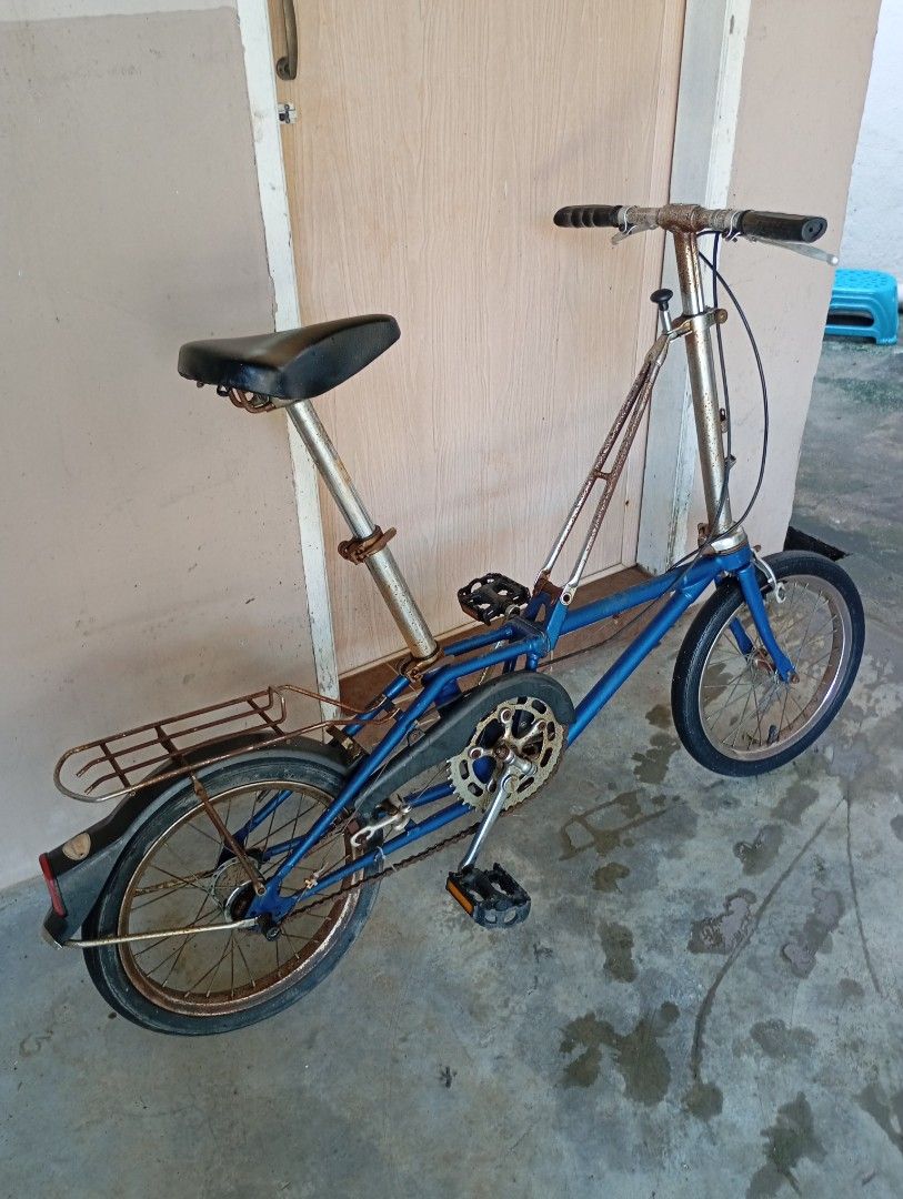 Dahon Classic III Folded Bike, Sports Equipment, Bicycles & Parts ...