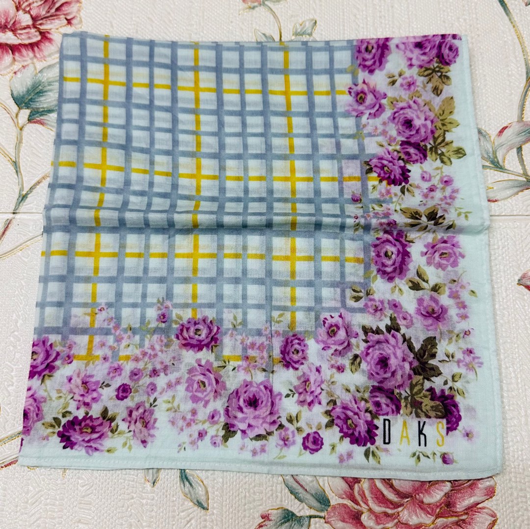 Daks Floral Handkerchief, Women's Fashion, Watches & Accessories ...
