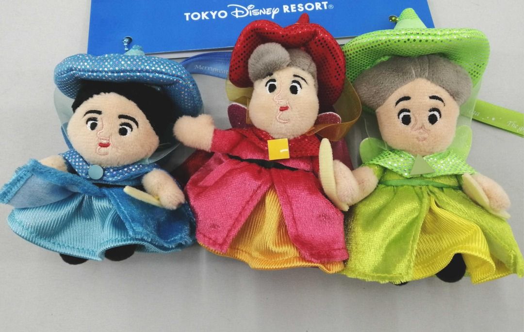 EXCLUSIVE Disney Resort Sleeping Beauty Flora Fauna Merryweather Charm ...