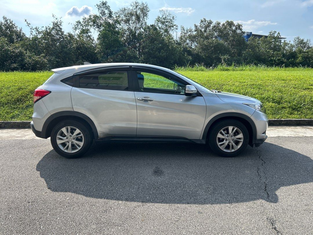 Honda Vezel 1.5X CVT Auto, Cars, Used Cars on Carousell