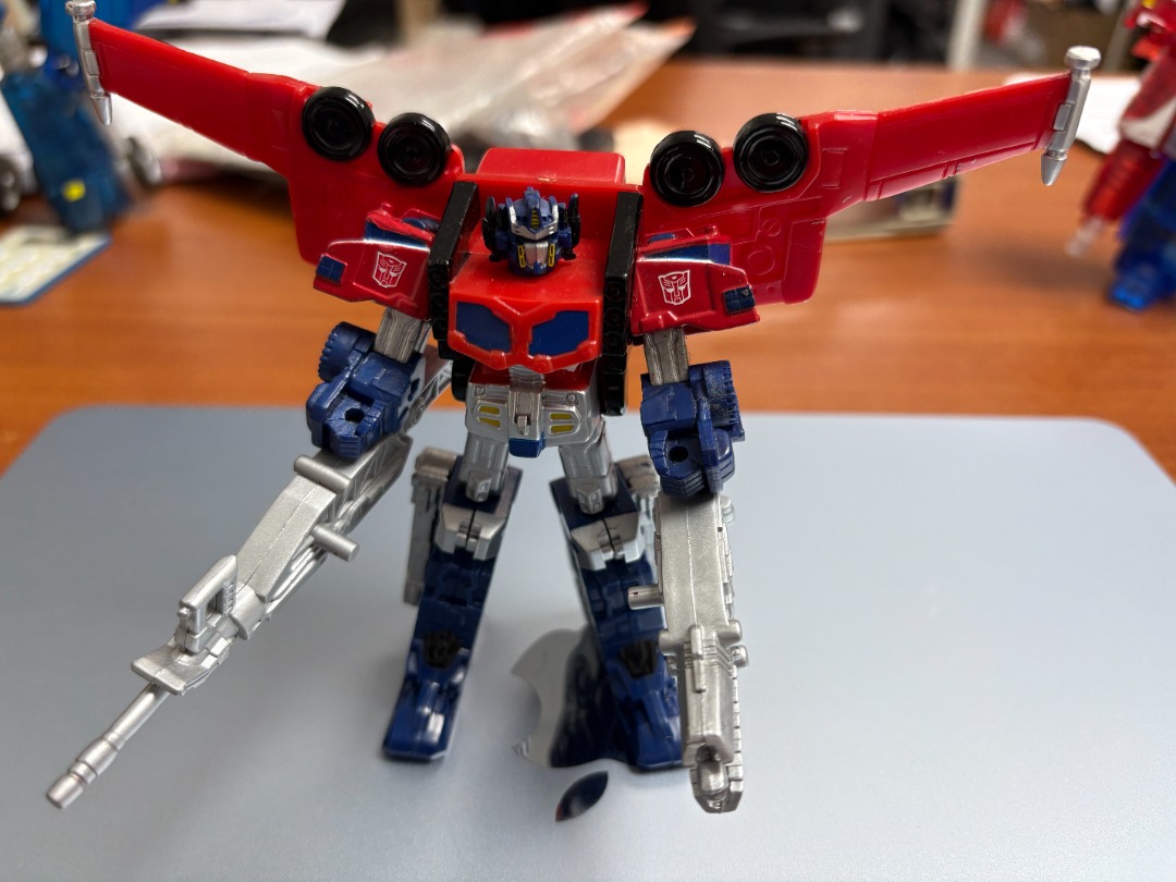 Kabaya Transformers Figures - Rodimus Prime, Kabaya Hyper Galaxy Convoy ...