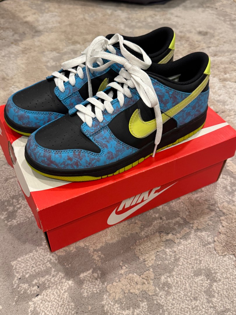 NIKE DUNK LOW SE ACID WASH BALTIC BLUE VOLT GS, Men's Fashion, Footwear ...