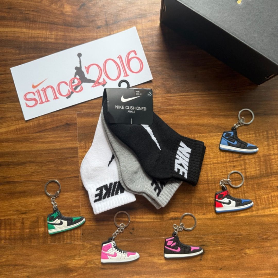 Nike KIDS Simple Swoosh HBR Ankle Socks (Monochrome), Babies & Kids ...