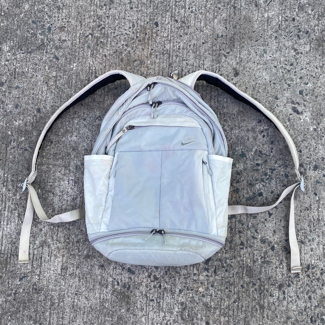 NIKE VICTORY METALLIC BACKPACK, Women's Fashion, Bags & Wallets, Backpacks on Carousell