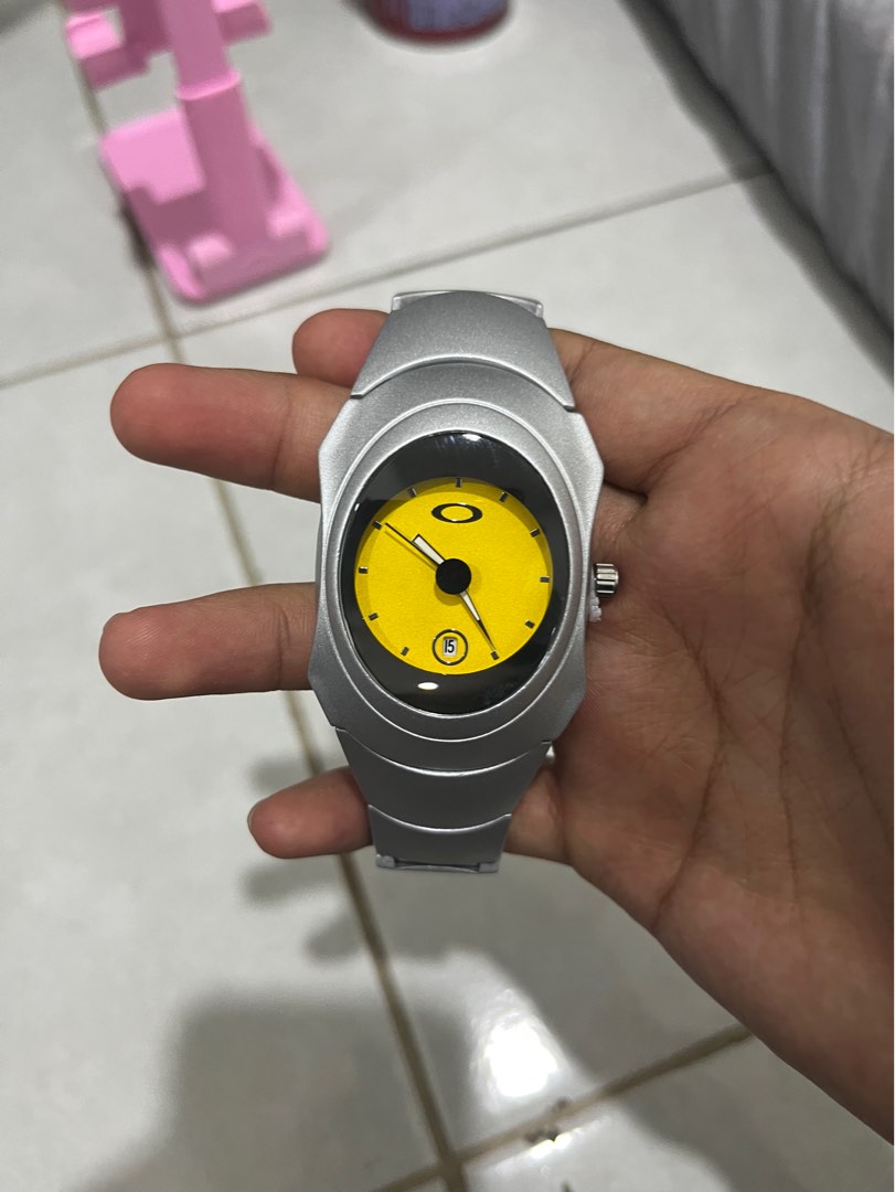 Oakley Time Bomb, Men's Fashion, Watches & Accessories, Watches on ...