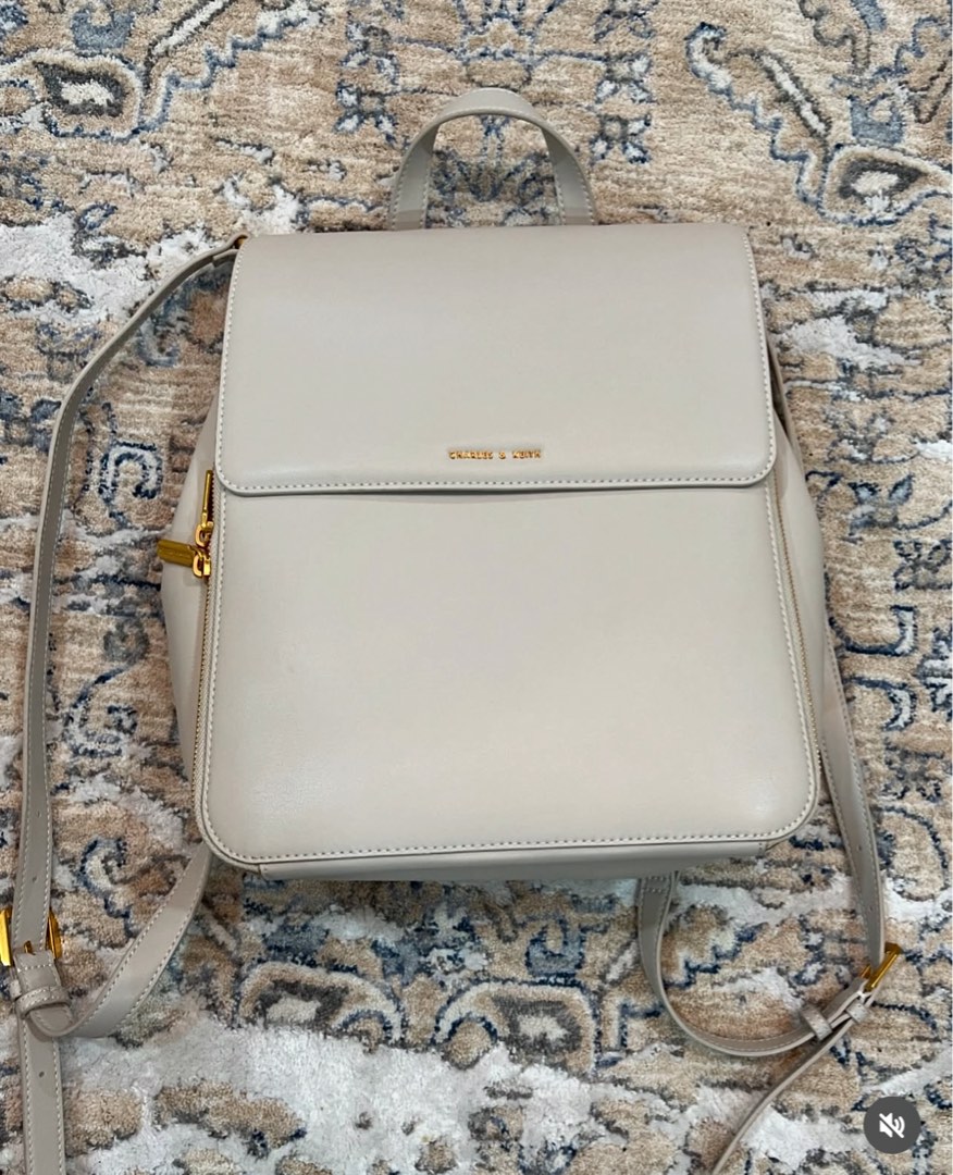 Octavia Front Flap Structured Backpack (Noir), Women's Fashion, Bags ...