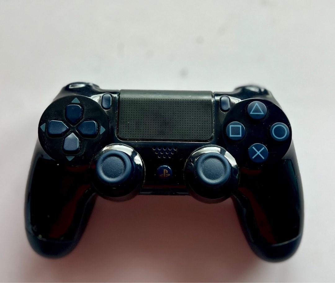 PS4 Limited Edition Controller, Video Gaming, Gaming Accessories ...