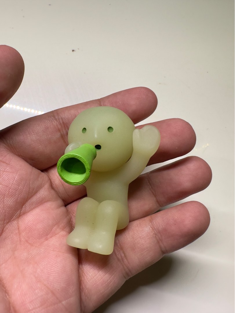 Smiski Cheering (Cheer), Hobbies & Toys, Toys & Games on Carousell