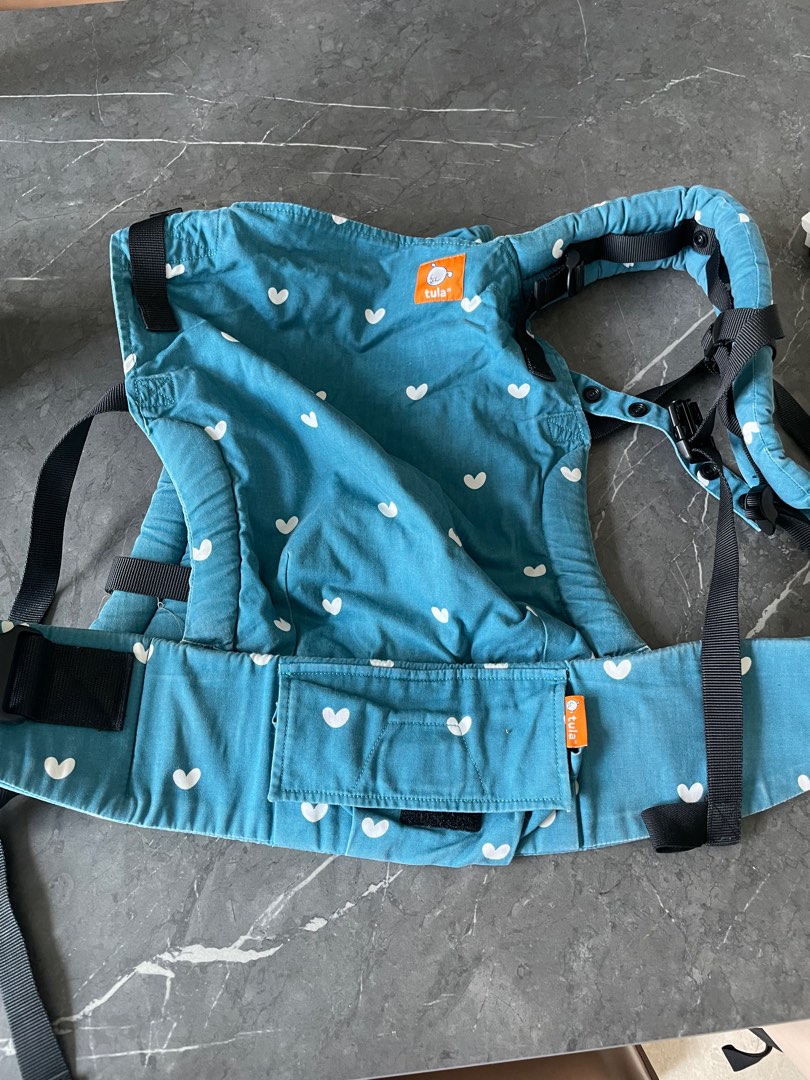 Tula carrier, Babies & Kids, Babies & Kids Fashion on Carousell