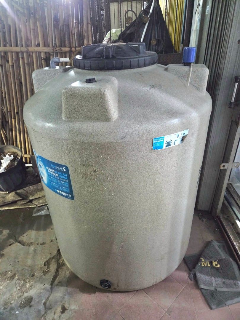 Water toren, toren air 1000 liter, Perabotan Rumah di Carousell