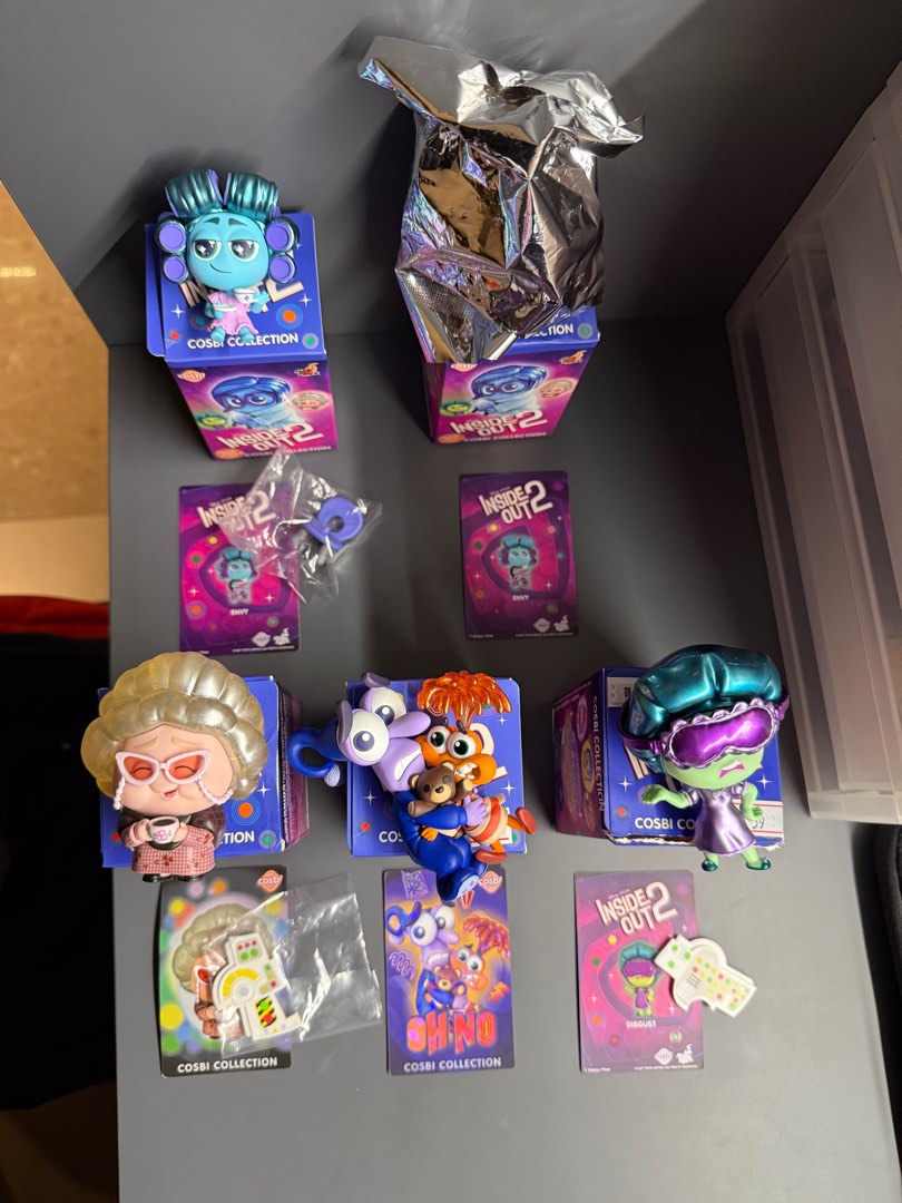Authentic original inside out 2 blind box lot of 5 envy x 2 nostalgia ...