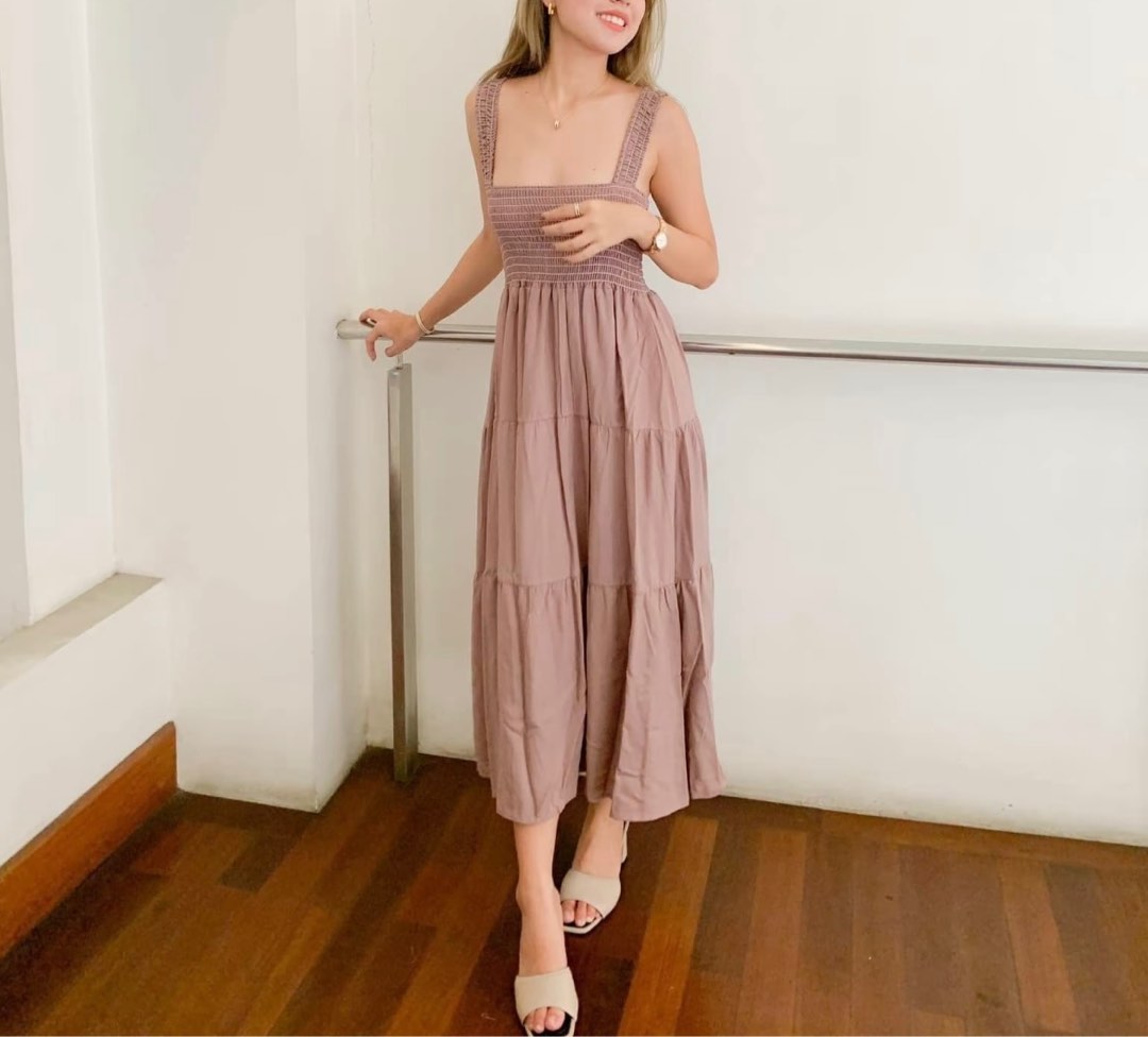 Calliah Maxine Midi Dress, Women's Fashion, Dresses & Sets, Dresses on ...