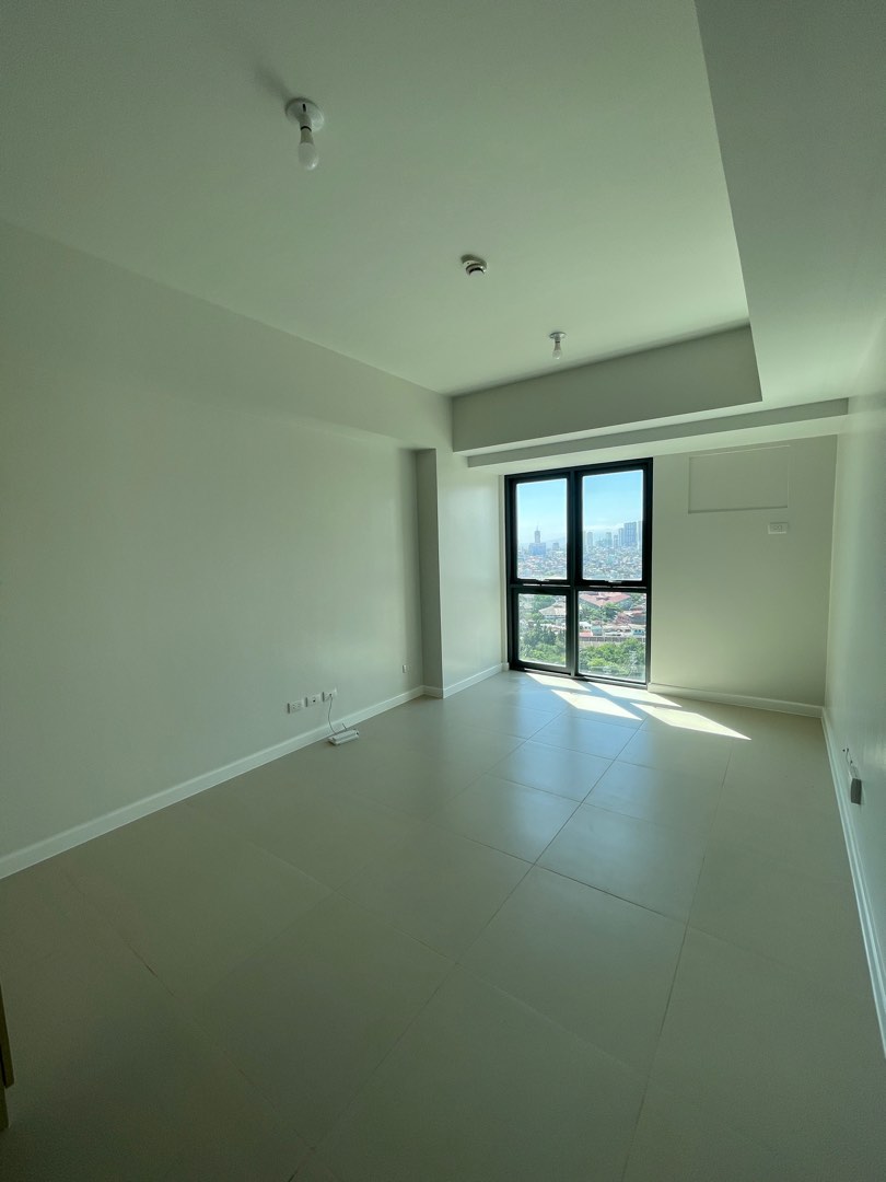 Callisto Tower Ayala Malls Circuit Makati, Property, Rentals ...