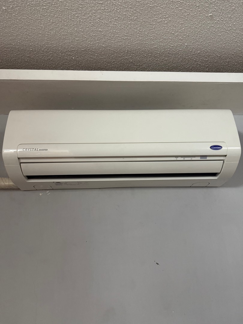 Carrier and condura 1hp used good condition 10k each nego for both, TV ...