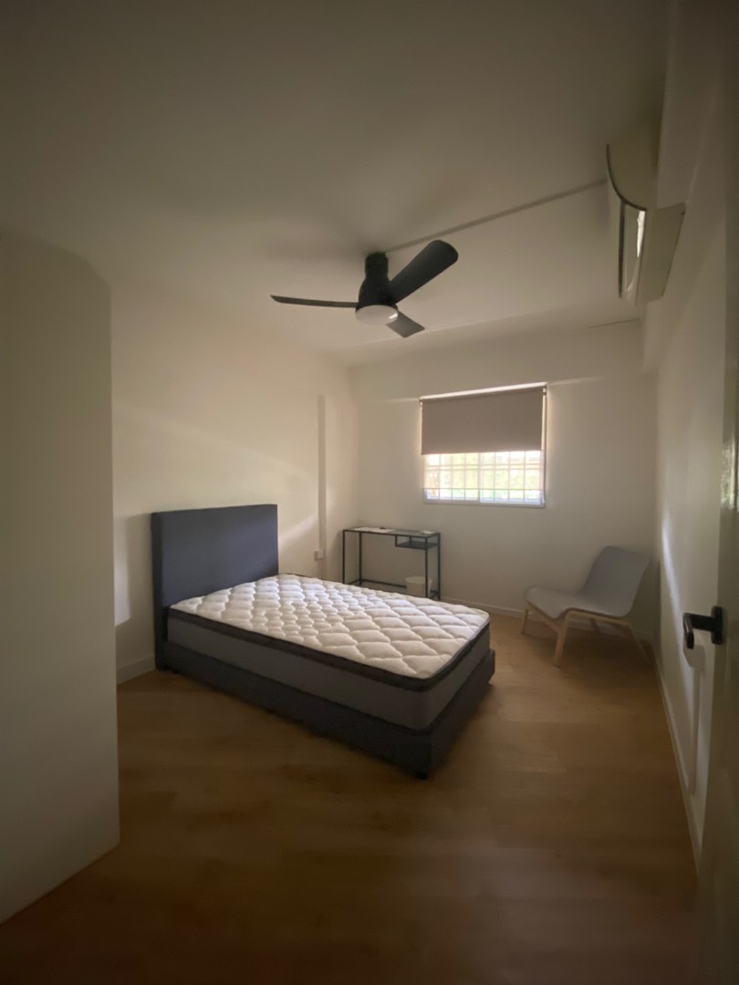 Common Bedroom Clementi West, Property, Rentals, Room Rentals on Carousell