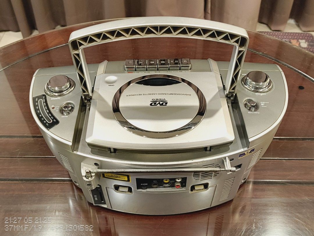 Daewoo Radio DVD Cassette Player, Audio, Portable Music Players on ...