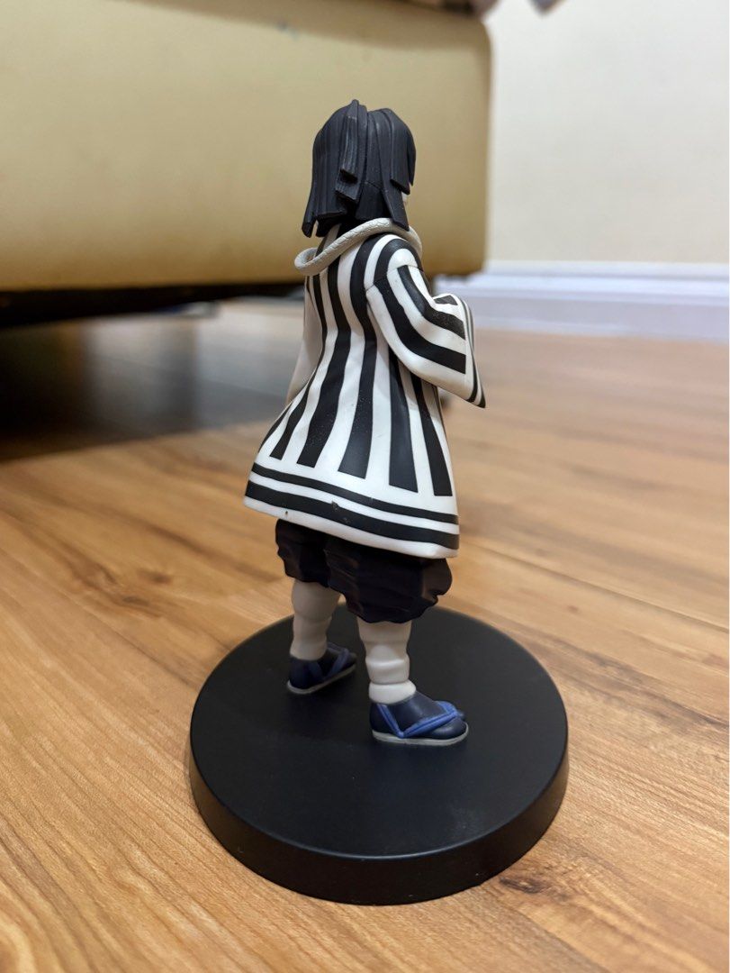 Demon Slayer Obanai Iguro Figure Kimetsu No Yaiba Banpresto, Hobbies ...