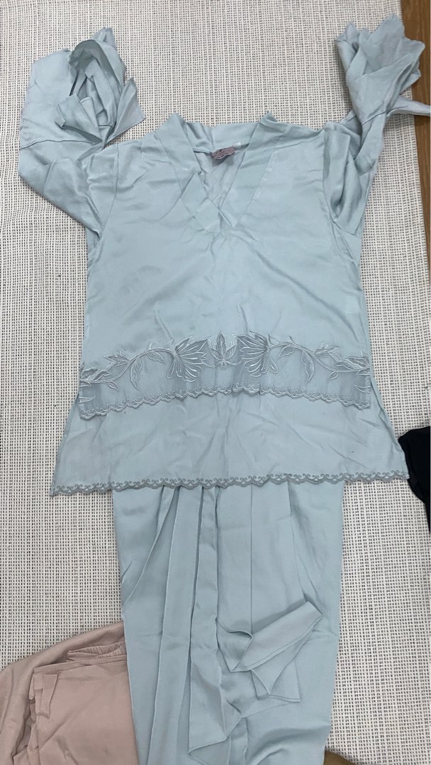 DPLKL raya 2024, Women's Fashion, Muslimah Fashion, Baju Kurung & sets ...