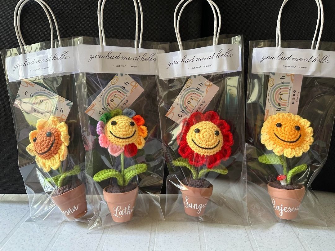 Father's Day Customized Red Rose Flower Crochet Pot office colleague ...