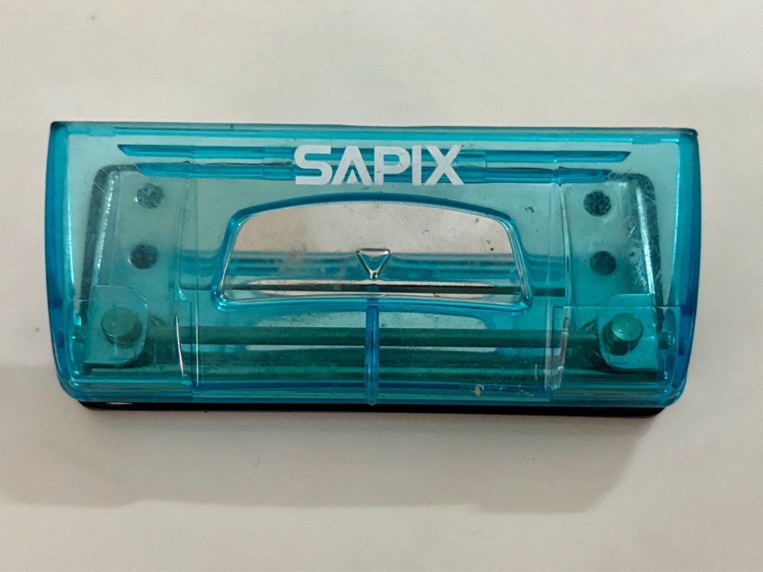 Heavy duty puncher japan, Hobbies & Toys, Stationary & Craft ...