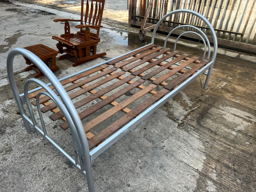 Heavy Duty Steel Katil Single Bed Frame Besi, Furniture & Home Living ...