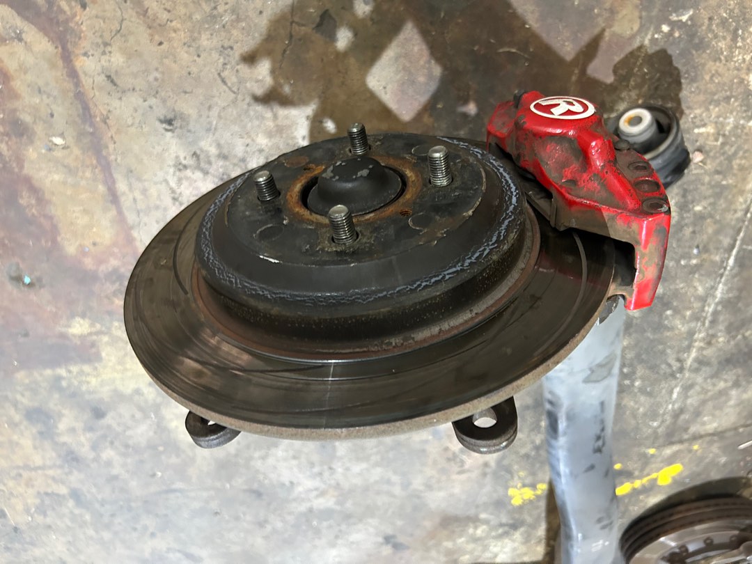 (cheapest) honda fit (GE6) Rear axle with brake caliper and disc rotor ...