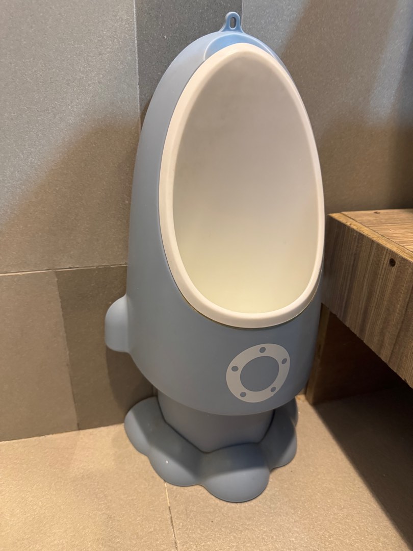 Kids Urinal, Babies & Kids, Bathing & Changing, Bathtub & Bath ...