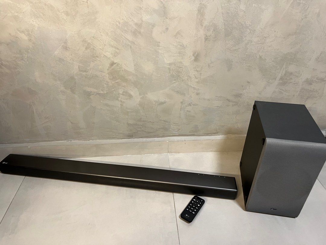 LG soundbar SJ6, Audio, Soundbars, Speakers & Amplifiers on Carousell