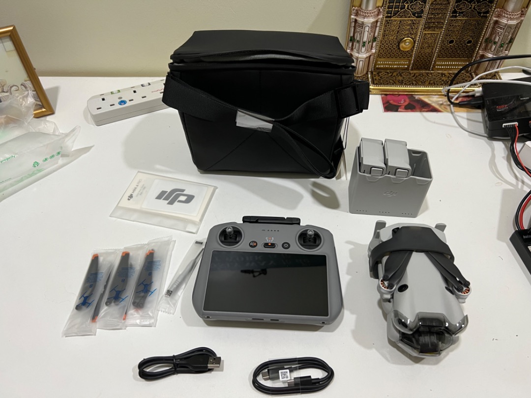 Mini 4 Pro FMC Plus, Photography, Drones on Carousell