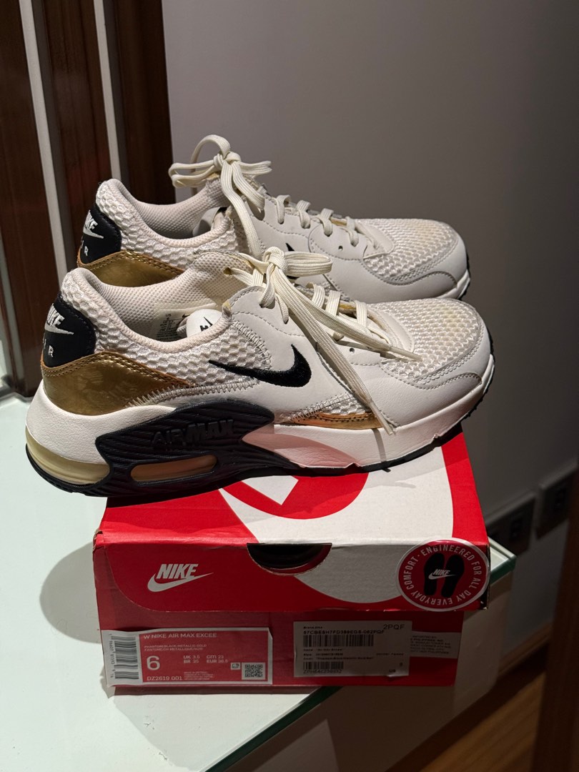 Nike Air Max Emcee, Women's Fashion, Footwear, Sneakers on Carousell