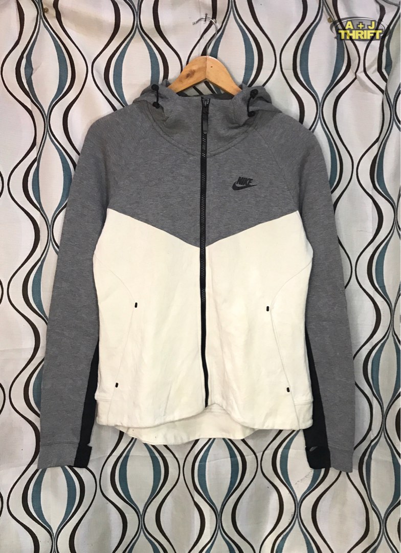 Nike Tech Fleece Two Tone Hoodie, Men's Fashion, Coats, Jackets and ...