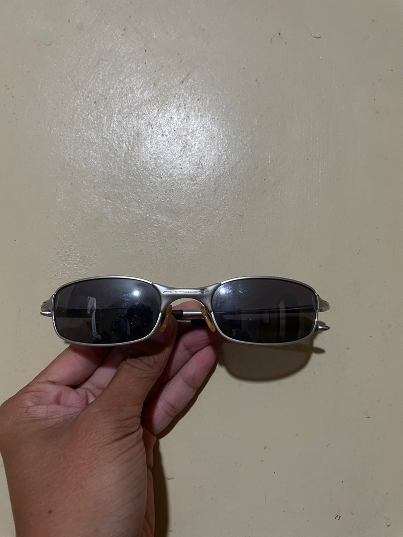 Oakley square wire 2.0 spring hinge, Men's Fashion, Watches ...