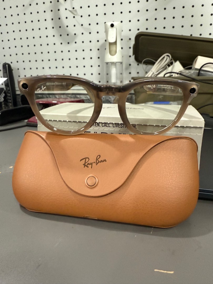 Ray-Ban Meta Headliner, Shiny Warm Stone frame, Green Transition lens ...