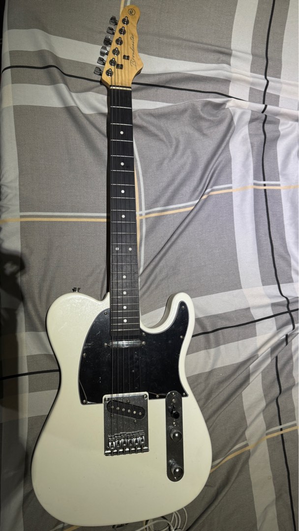 RJ Gigline - Broadcaster Electric Guitar (Telecaster) with ampli ...