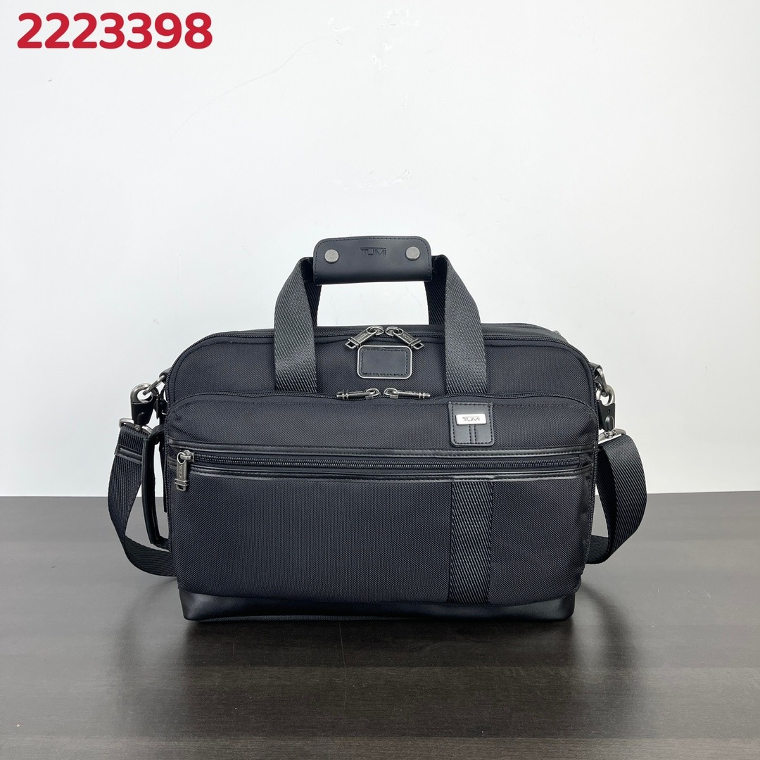 TUMI Grayson 3-way Briefcase, Men's Fashion, Bags, Briefcases on Carousell