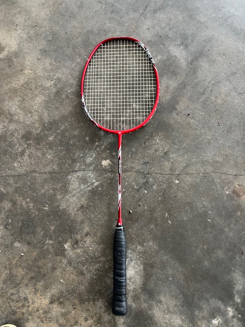 YONEX ARCSABER LIGHT Racket 30lbs, Sports Equipment, Sports & Games ...