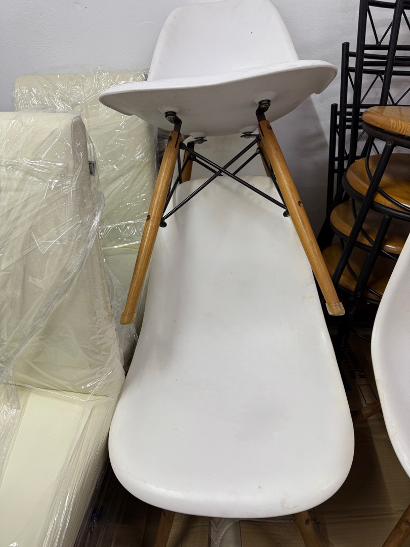 4 KERUSI MAKAN (kerusi sahaja), Furniture & Home Living, Furniture ...