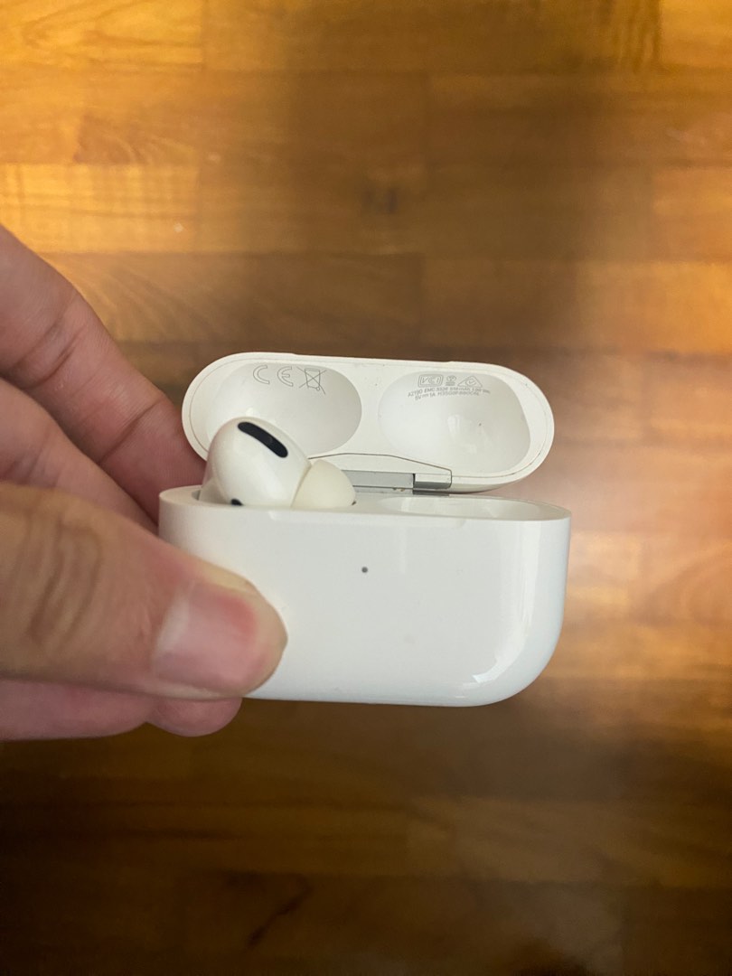 Airpod Pro Gen 1 Left Bud, Audio, Earphones on Carousell