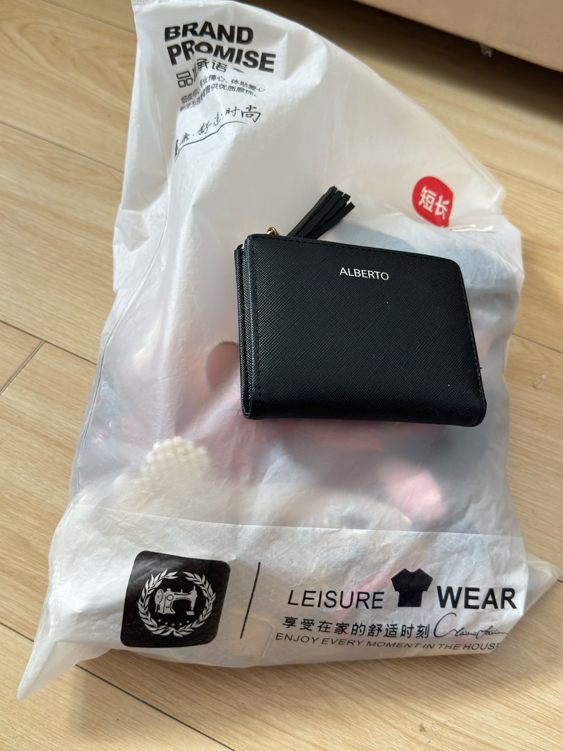 Alberto Wallet, Luxury, Bags & Wallets on Carousell