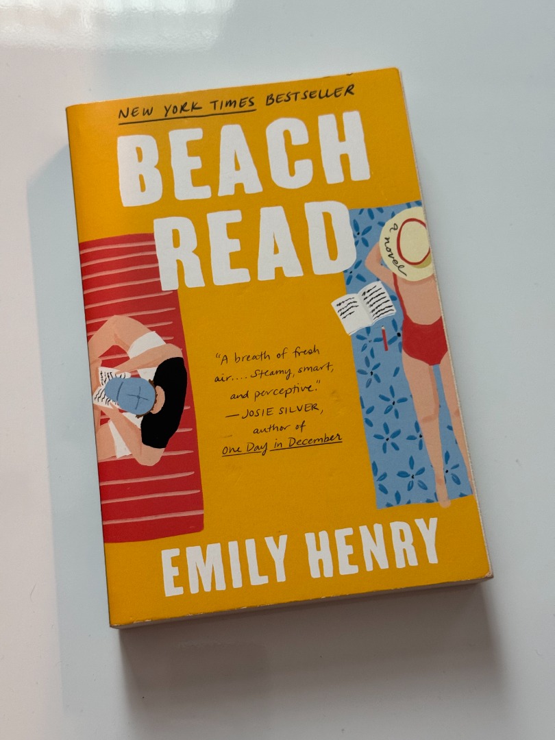 Beach Read by Emily Henry – Feel-Good Romantic Comedy, Hobbies & Toys ...