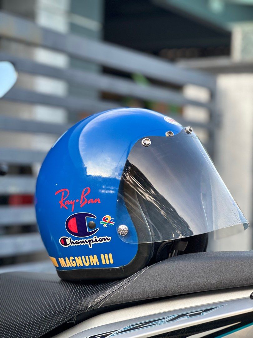 BELL MAGNUM 3 biru 61cm, Hobbies & Toys, Collectibles & Memorabilia ...