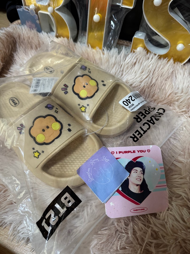 Bt21 shooky slippers, Hobbies & Toys, Memorabilia & Collectibles, K ...
