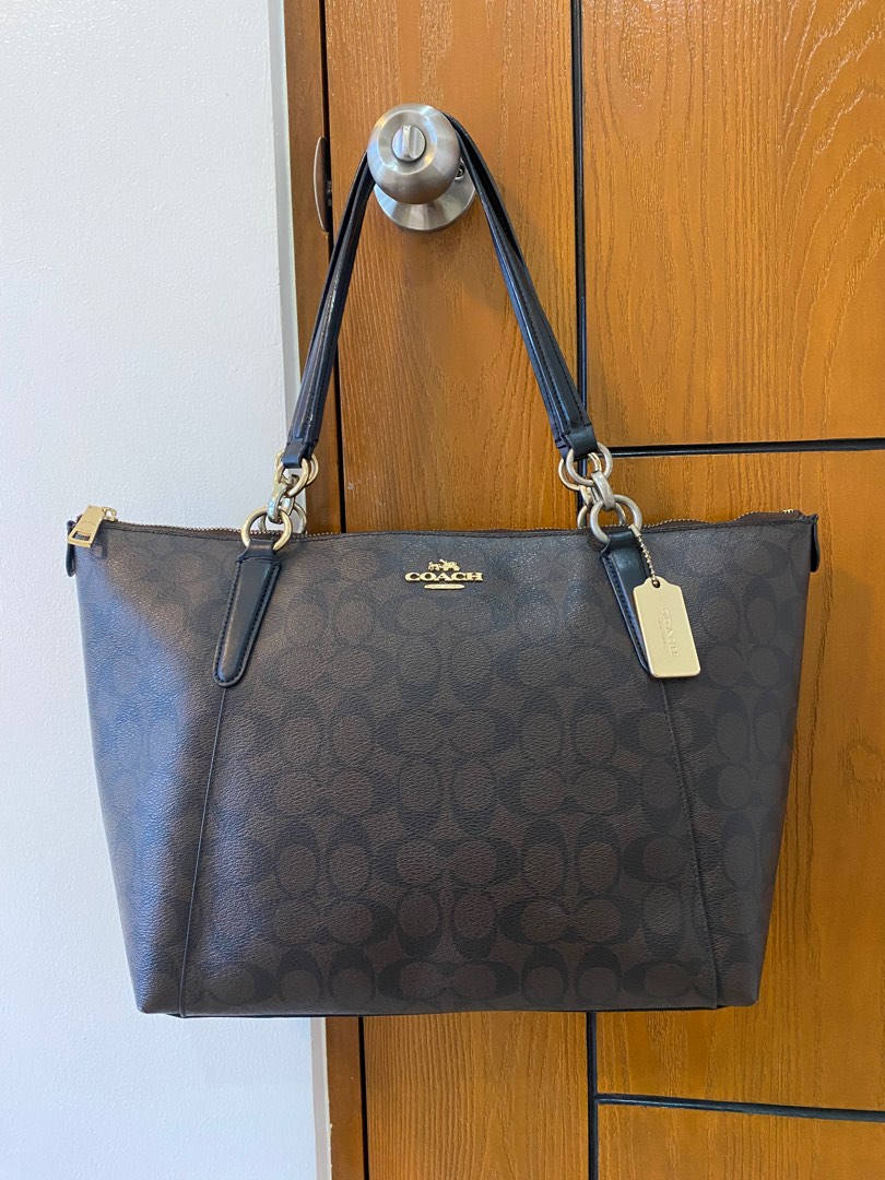 Coach Ava Tote in Signature, Women's Fashion, Bags & Wallets, Tote Bags ...