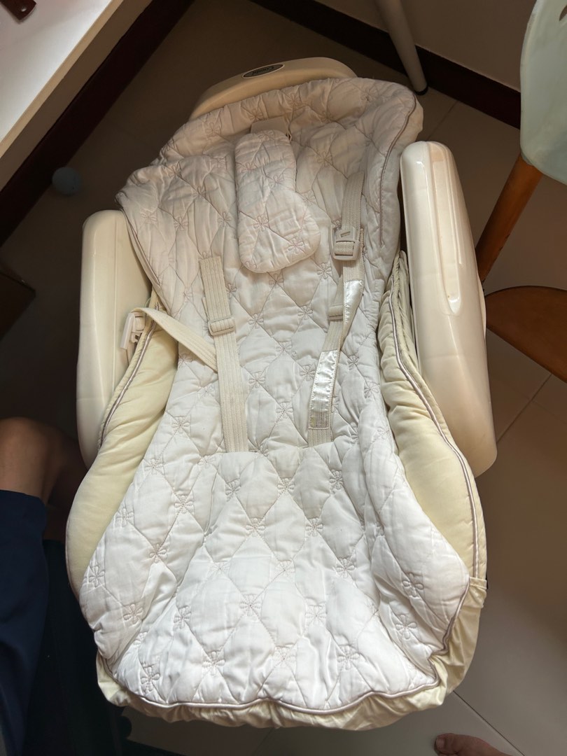 Combi swing chair &bed, Babies & Kids, Baby Nursery & Kids Furniture ...