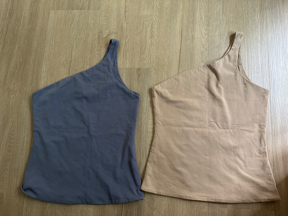 Drea x tcl Alta toga top, Women's Fashion, Tops, Sleeveless on Carousell