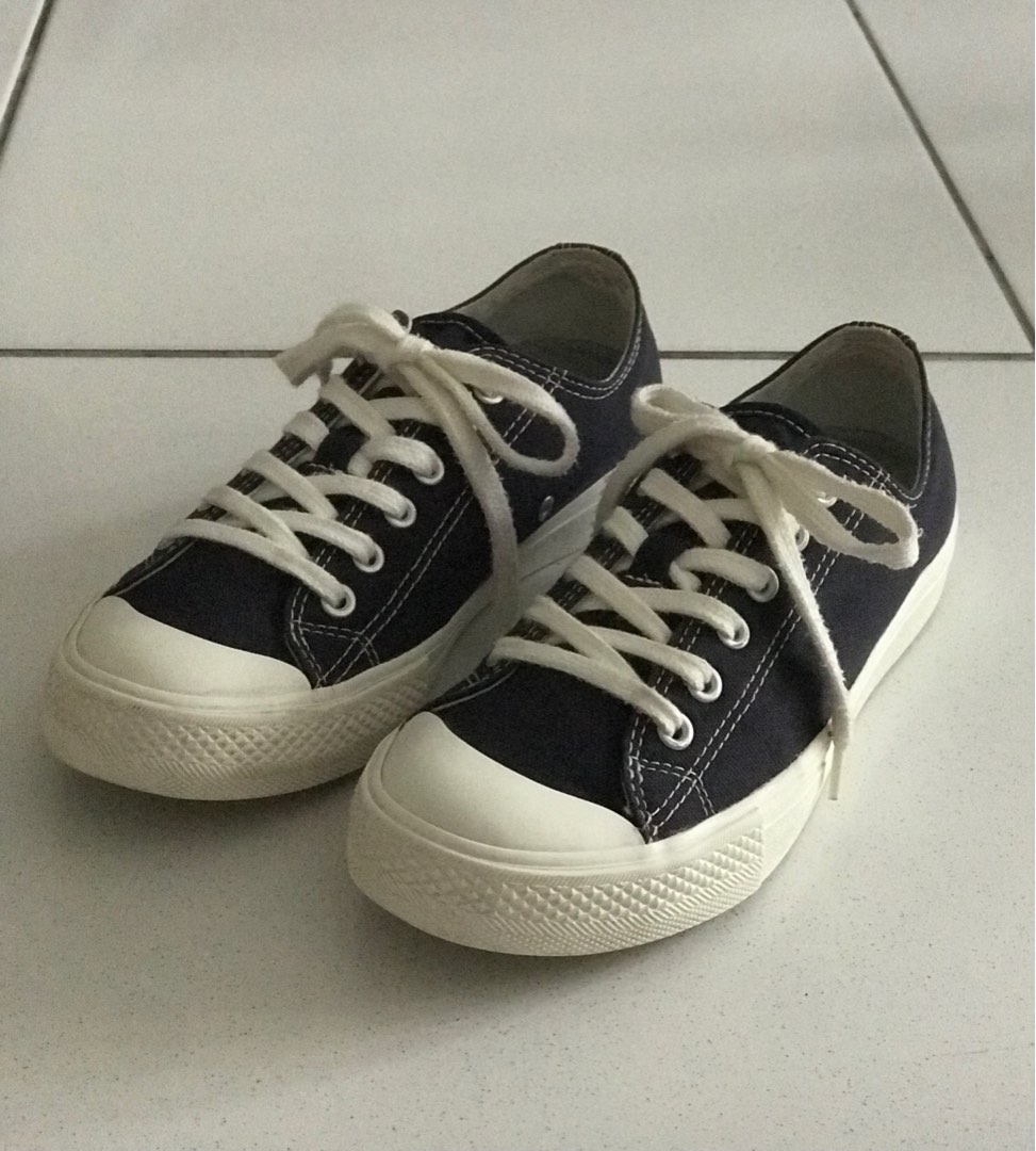 Muji Dark Blue Canvas Sneakers, Women's Fashion, Footwear, Sneakers on Carousell
