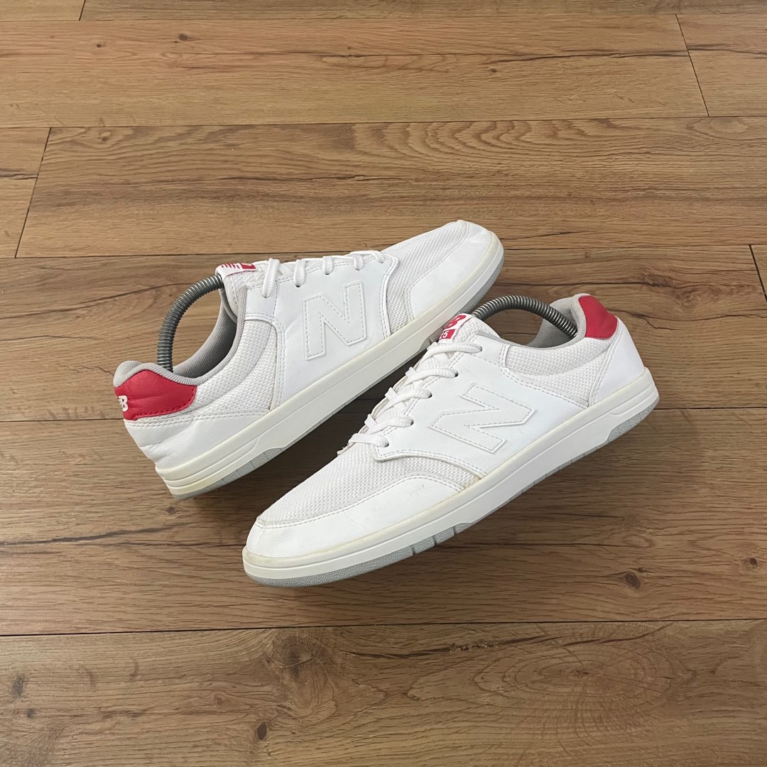 New balance 300 (, Men's Fashion, Footwear, Sneakers on Carousell