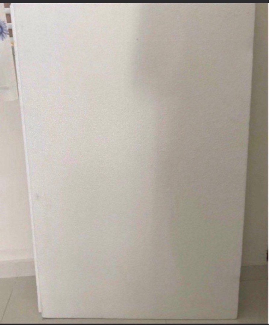 Styrofoam board (110 cm by 72cm by 2 cm.), Hobbies & Toys, Stationery ...