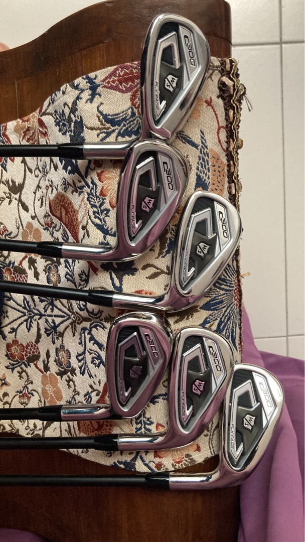 Wilson C 300 FLX face golf irons, Sports Equipment, Sports & Games, Golf on Carousell